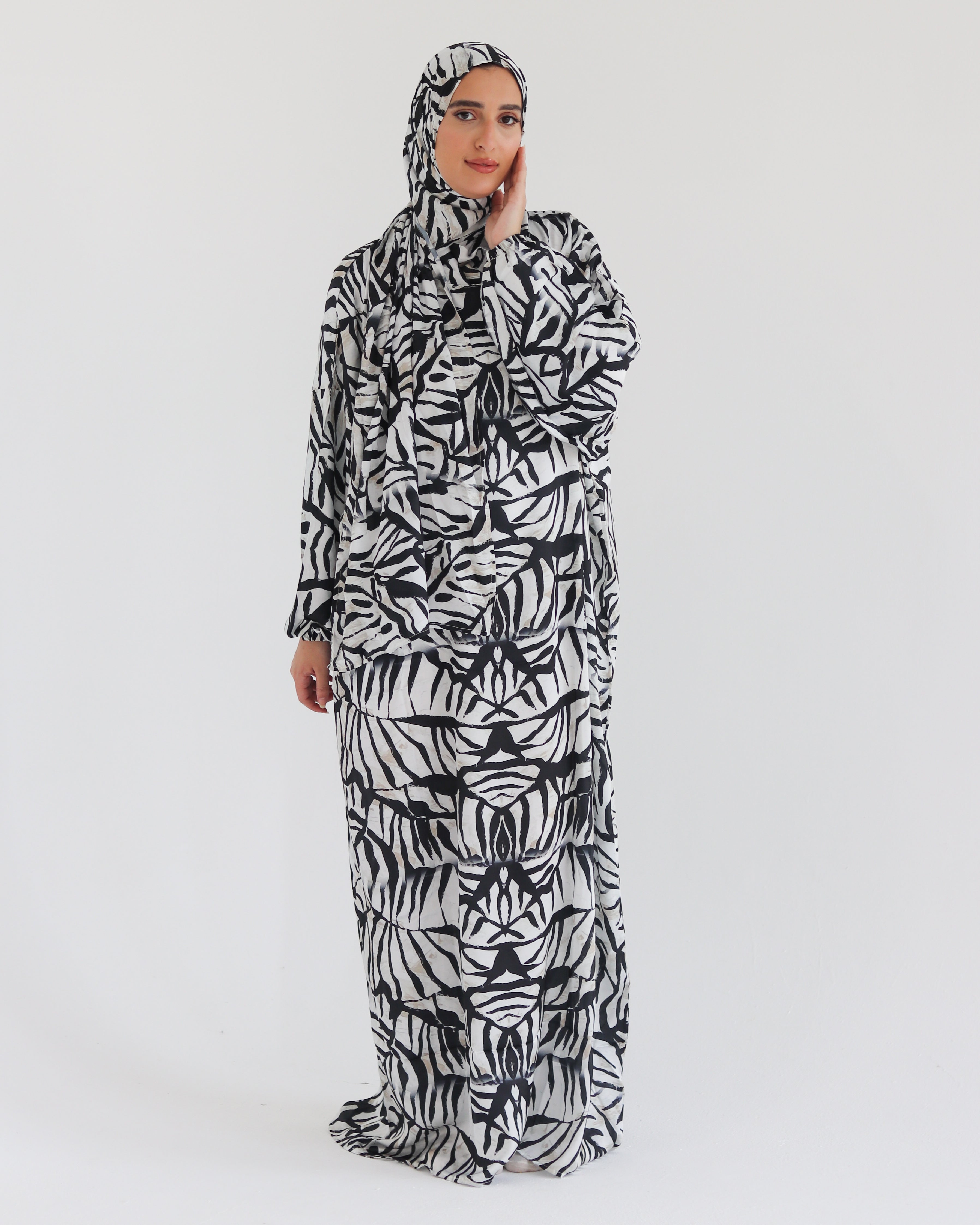 Praying Isdal – ESH ESH