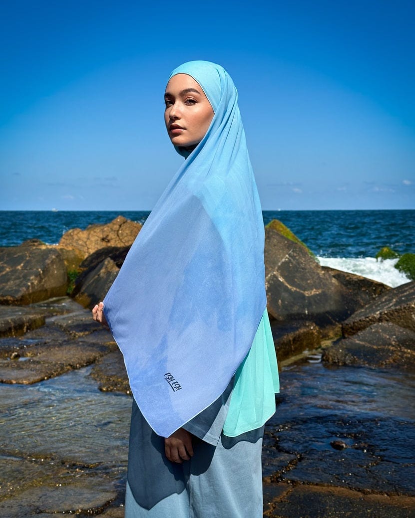 Ocean Gradient Hijab – ESH ESH